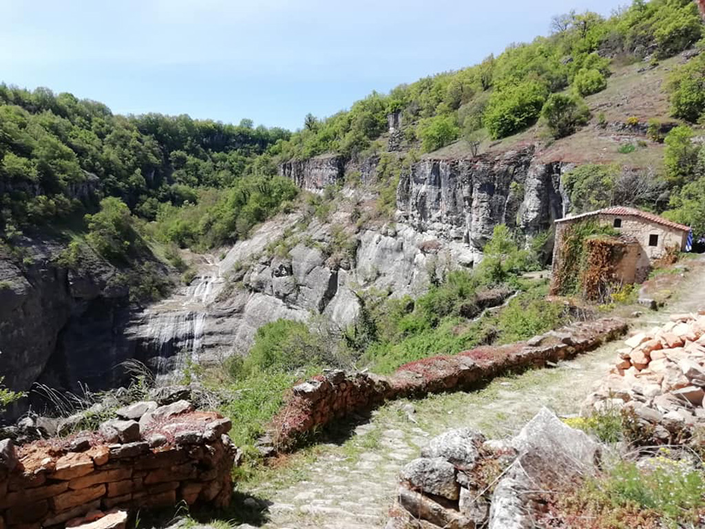 ΓΡΑΜΜΟΣ: Δρακόλιμνη - Κορυφή - Ταξιδευτές Travellers